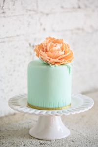10 Stunning Single-Layer Cakes