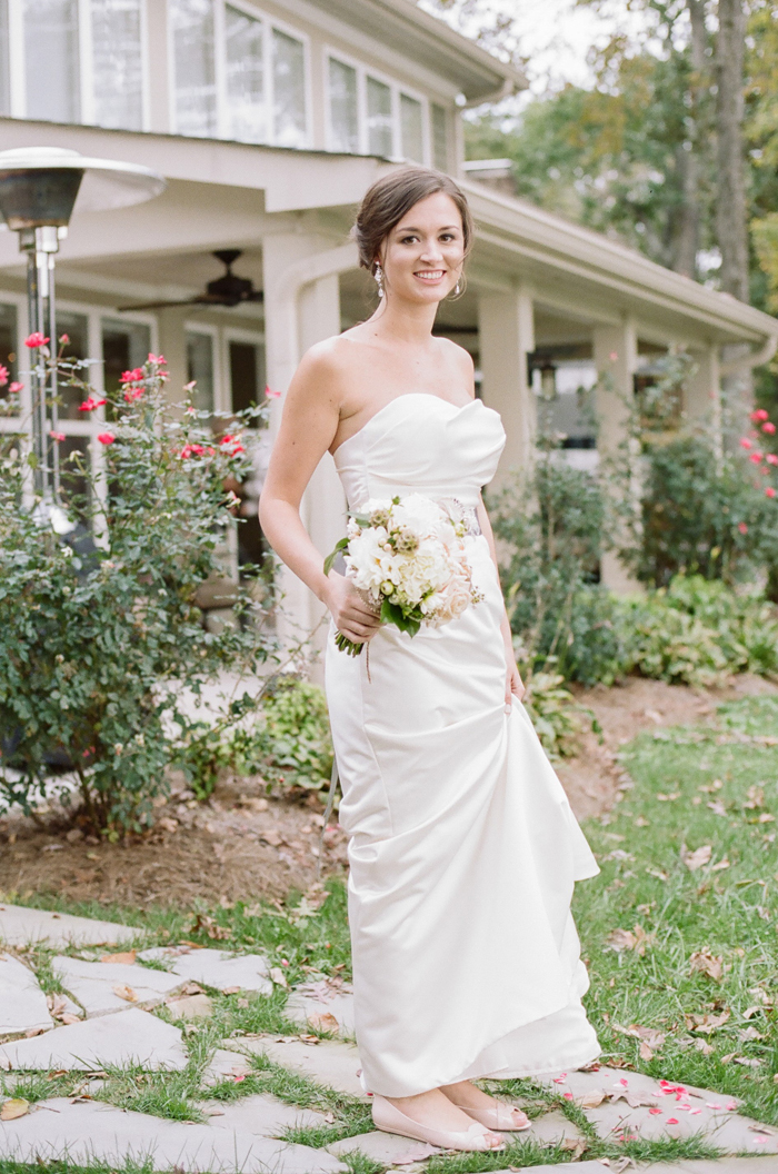 Lauren and Jon’s Tennessee Lake House Wedding