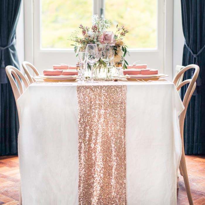 Glam Up Your Wedding Table! 10 Gorgeous Tablecloths and Table Runners