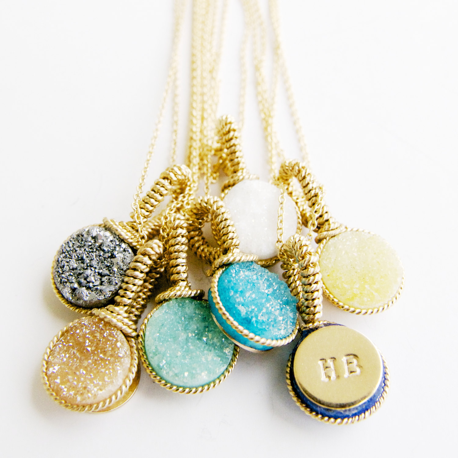Swoon-Worthy Personalized Jewelry For Your Bridesmaids