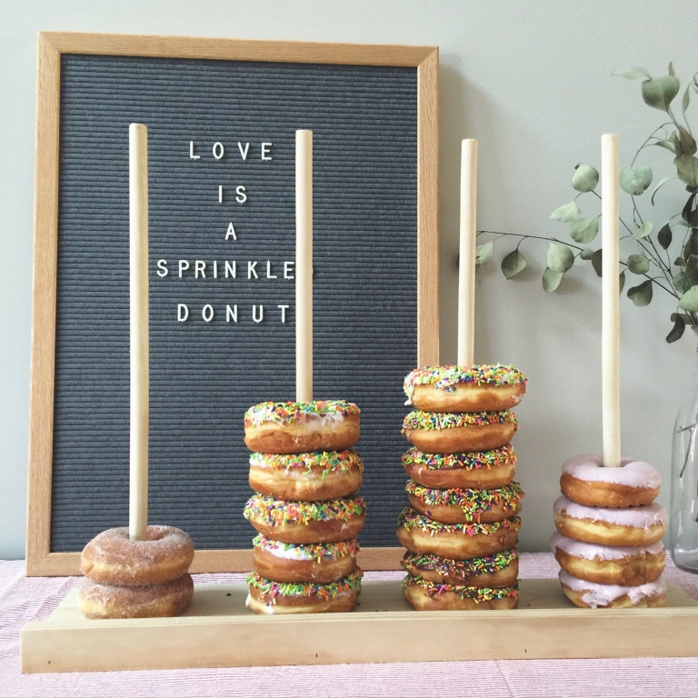 10 Adorable Donut Details for Your Wedding