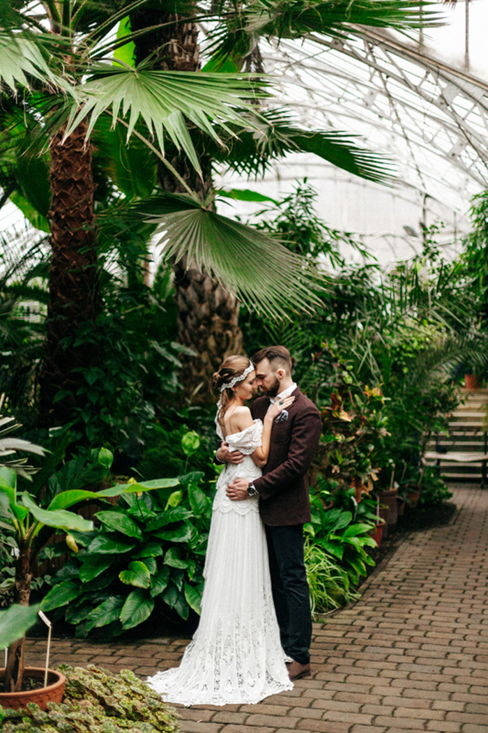 Gorgeous Greenery Styled Shoot