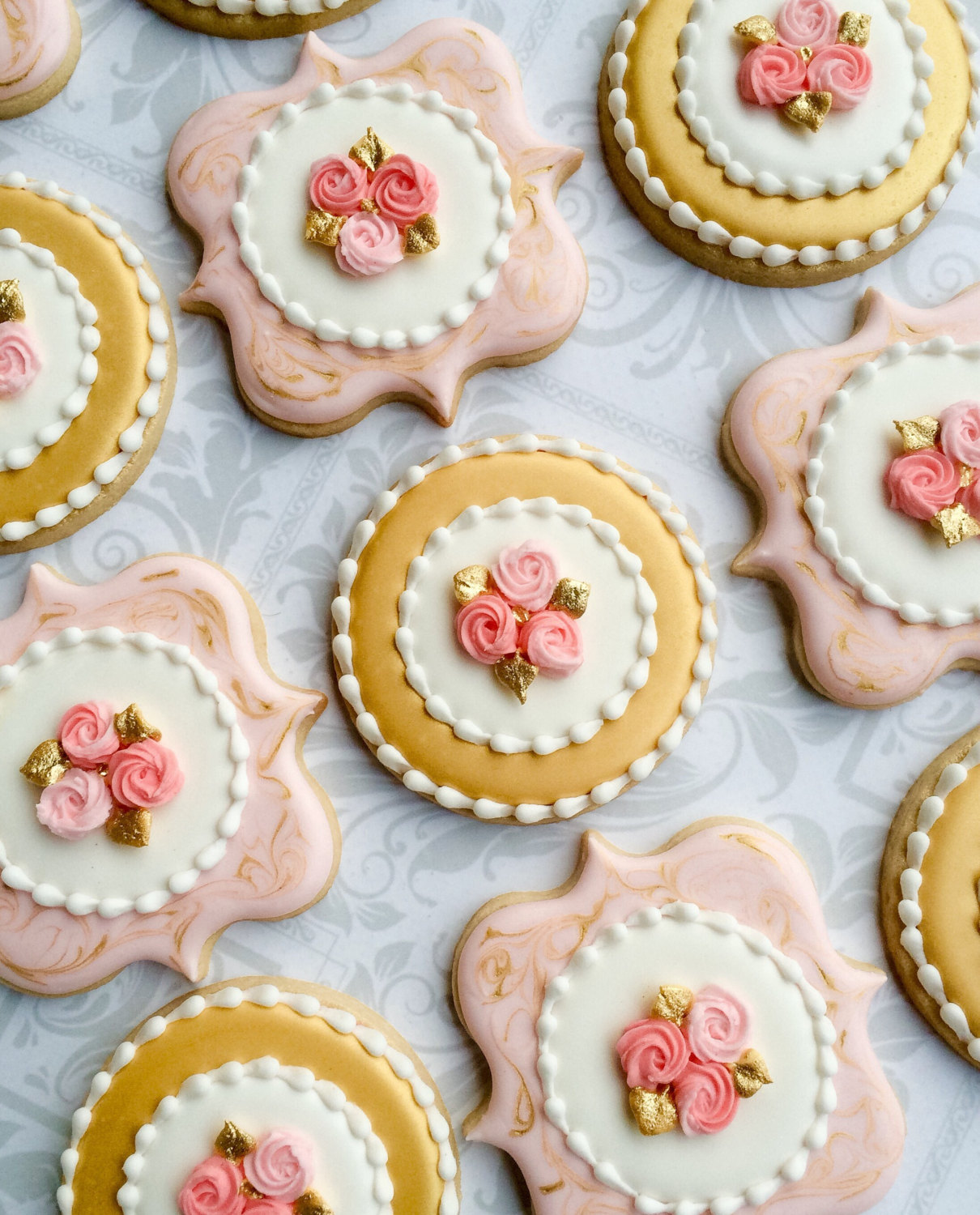 13 Amazing Cookie Wedding Favors