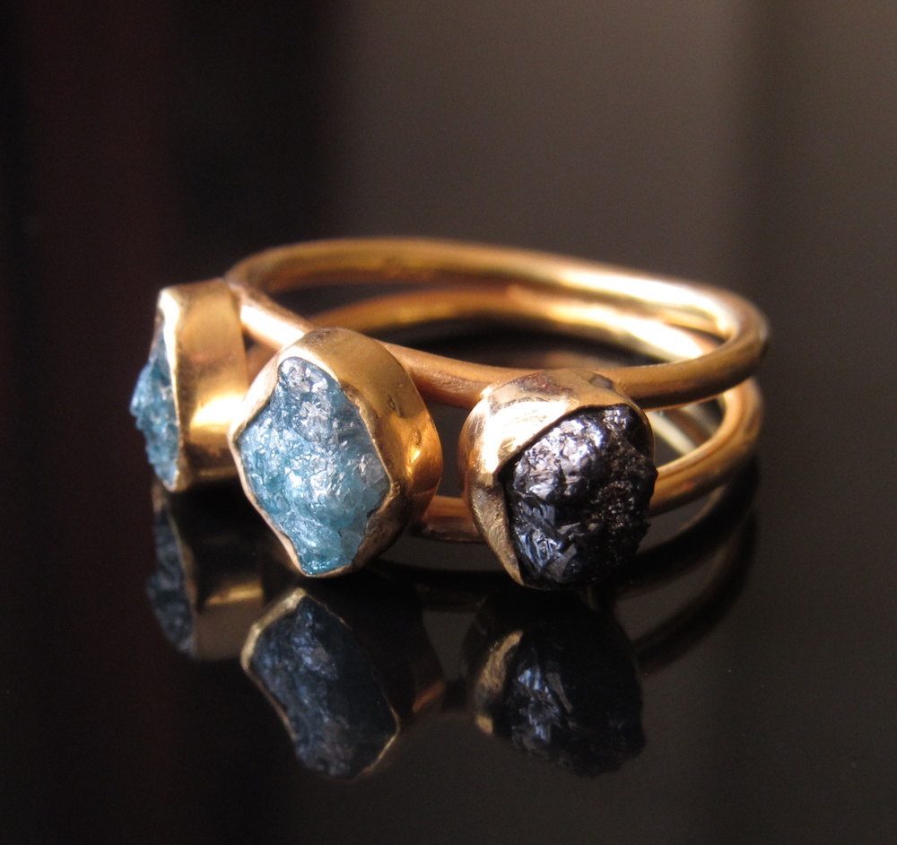 10 Stunning Raw Engagement Rings