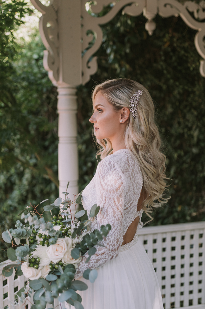 Modern Styled Shoot with a Classic Twist