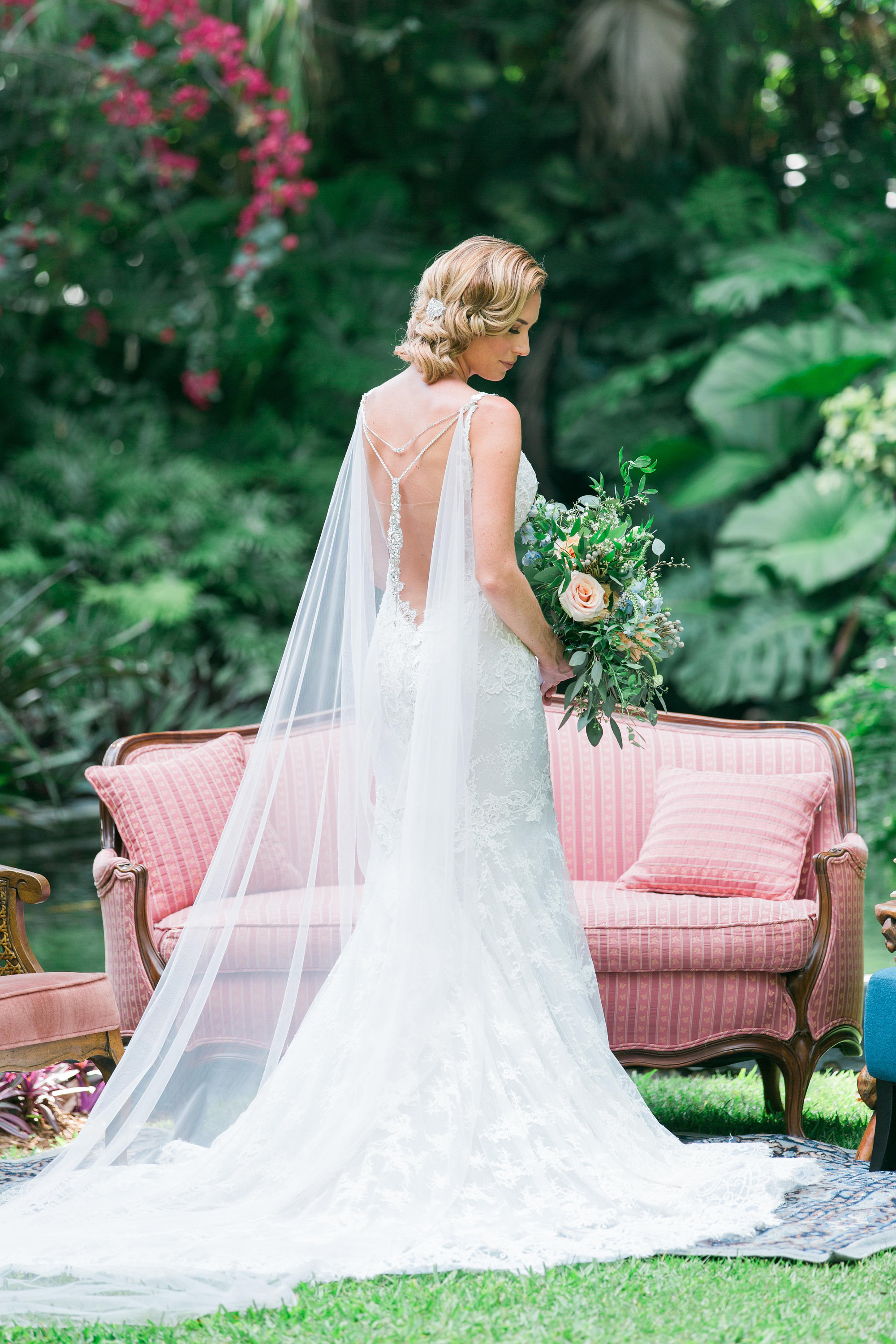 Hot Wedding Trend: Long Bridal Capes