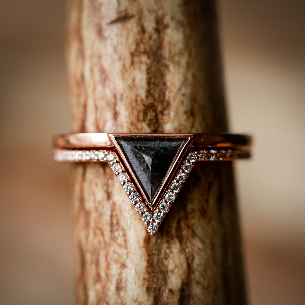 10 Sleek and Modern Stacking Rings from Etsy