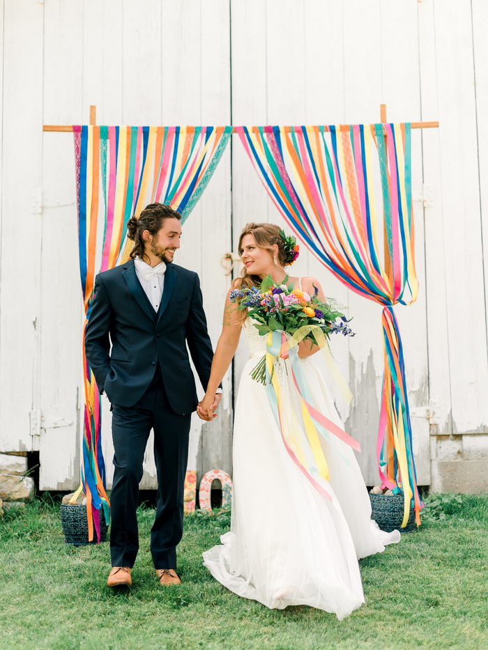 Colorful Al Fresco Farm Styled Shoot
