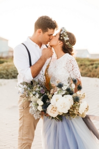 These Dreamy Beach Wedding Ceremony Photos Are Sure to Inspire