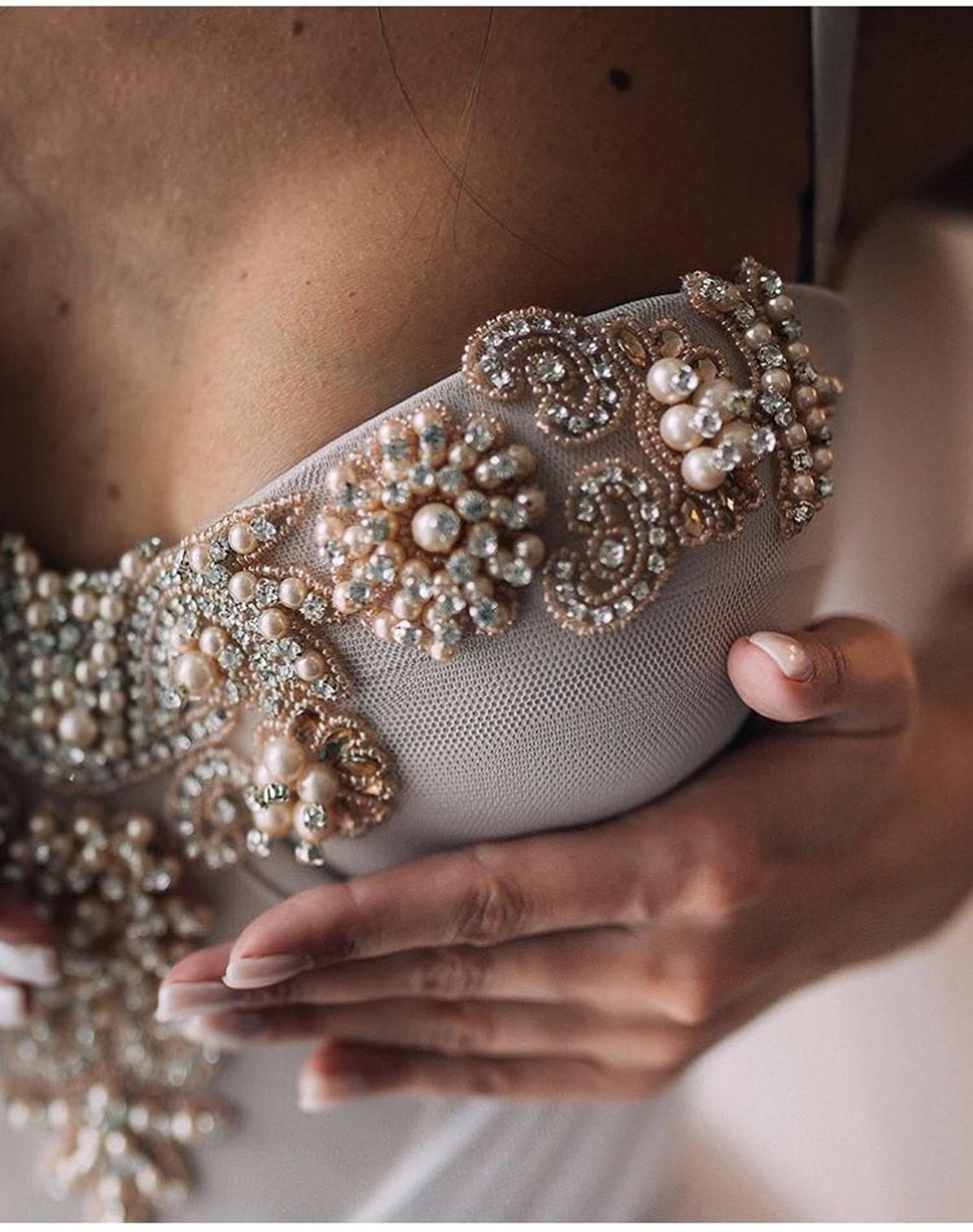 30 Must-See Etsy Finds For Your Wedding