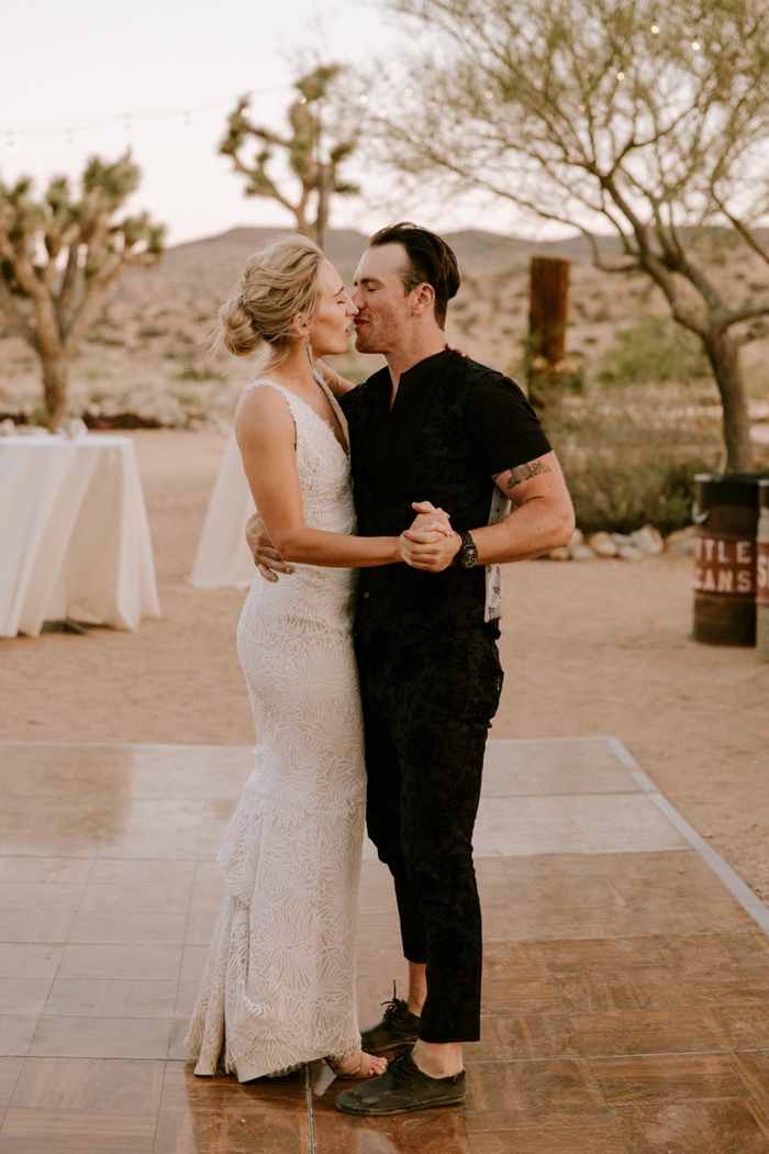 Small Wedding Ideas: 10 Must-See Micro Weddings