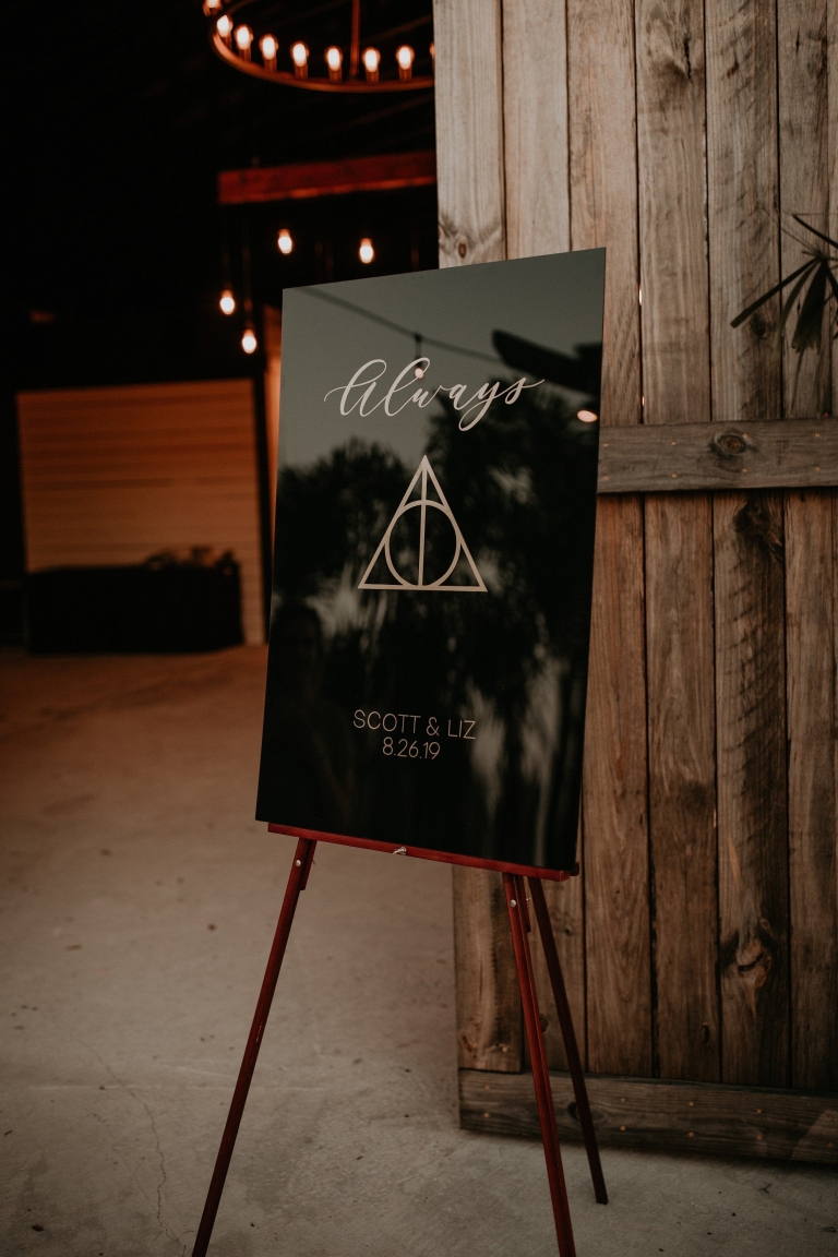 We Solemnly Swear That You’ll Love These Harry Potter Wedding Signs