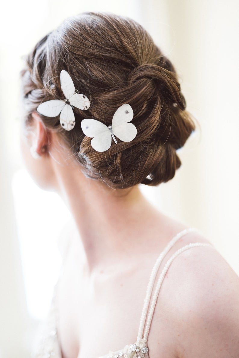 10 Beautiful Butterfly Wedding Details