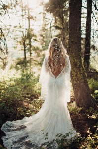 8 Stunning Micro Wedding Dresses from Etsy